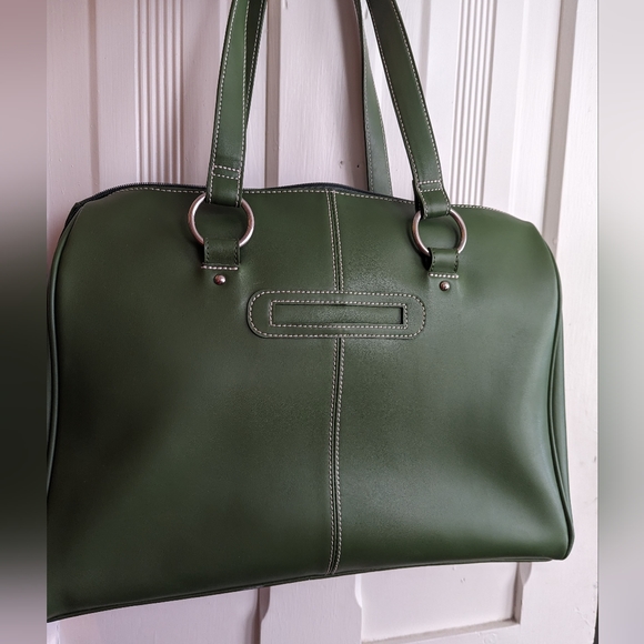 Bags | Green Leather Laptop Bag | Poshmark